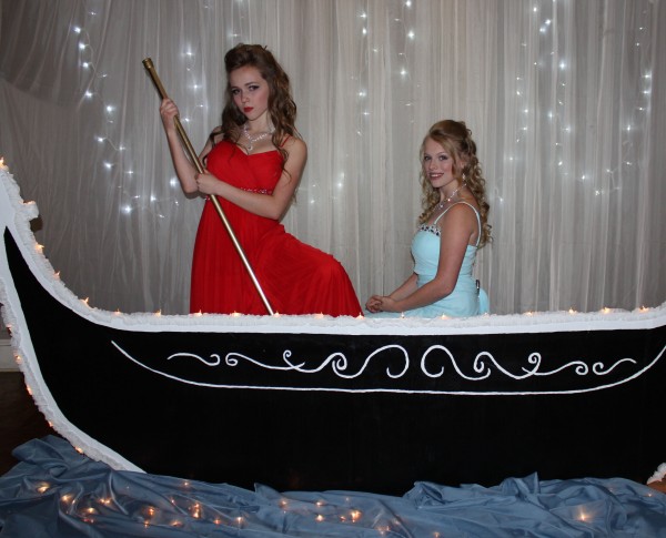 How to Make a Gondola - AKA Homeschool Mom
